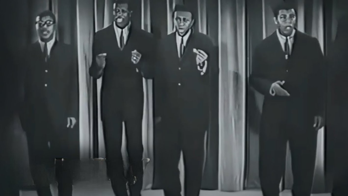 The best footage of this song - this song peaked in 1956 - Suzfy