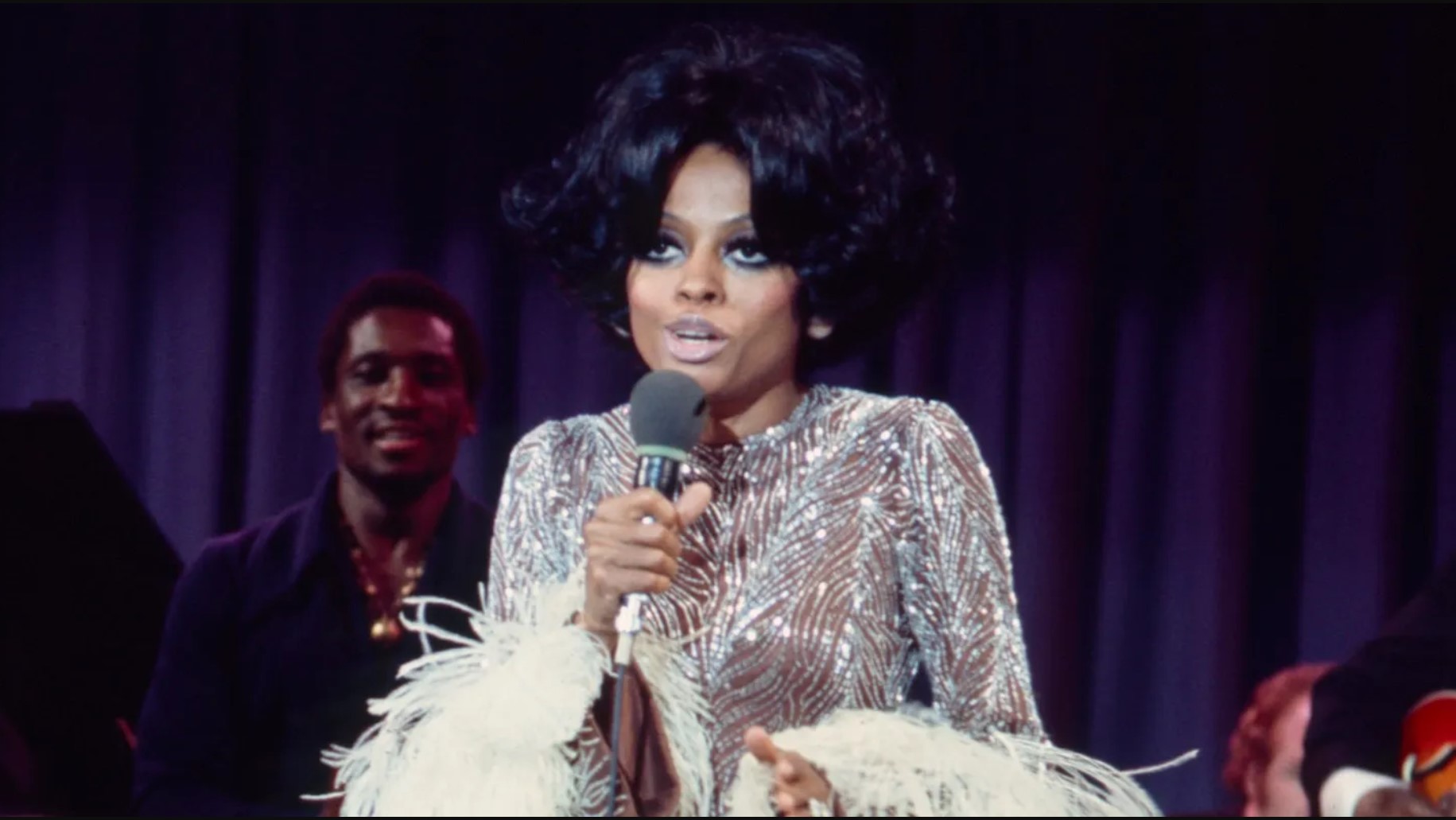 Diana Ross’ ‘Ain’t No Mountain High Enough’ Becomes a Monumental Anthem in 1970 - Suzfy