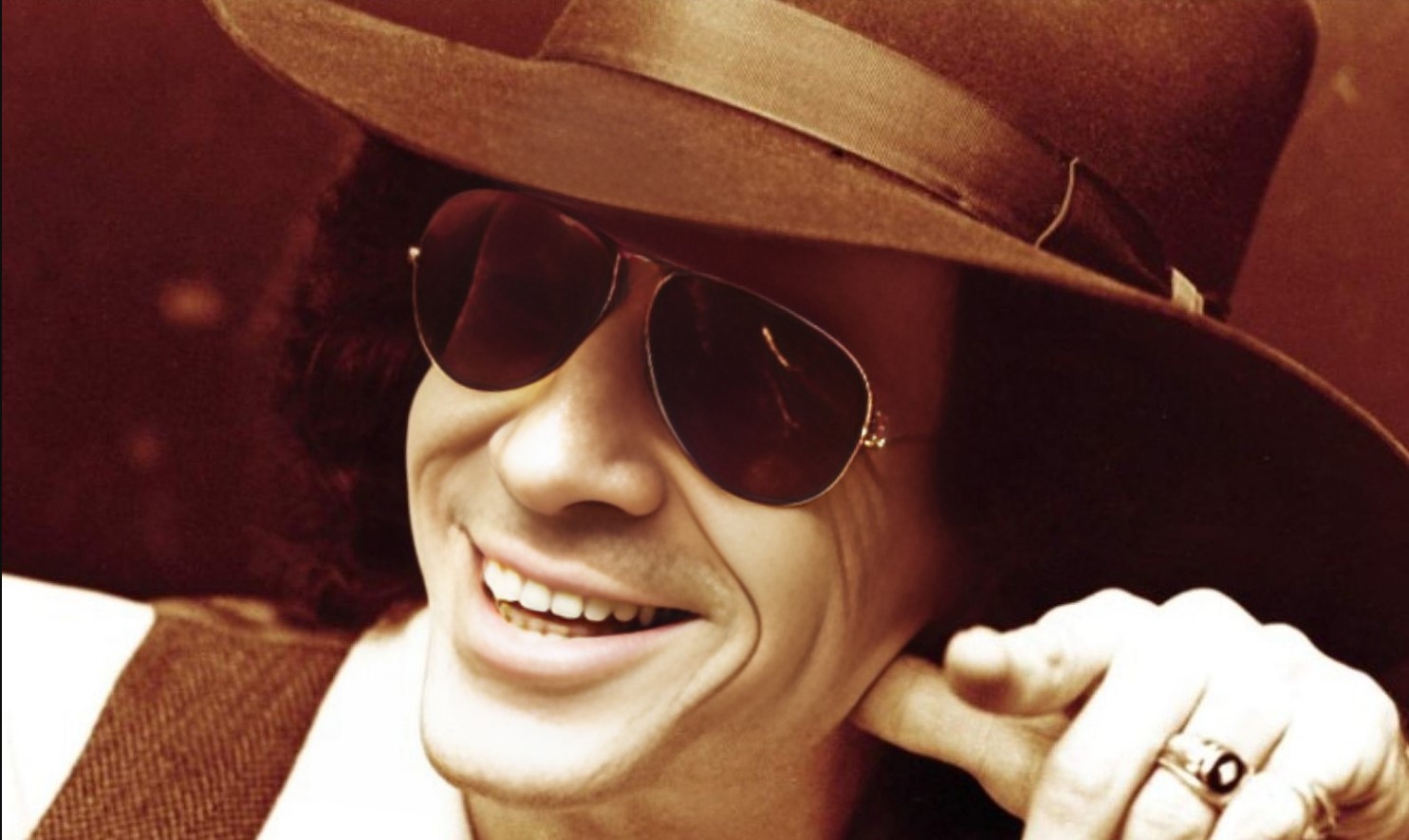 Gary Stewart’s “She’s Actin’ Single (I’m Drinkin’ Doubles)” Becomes a ...