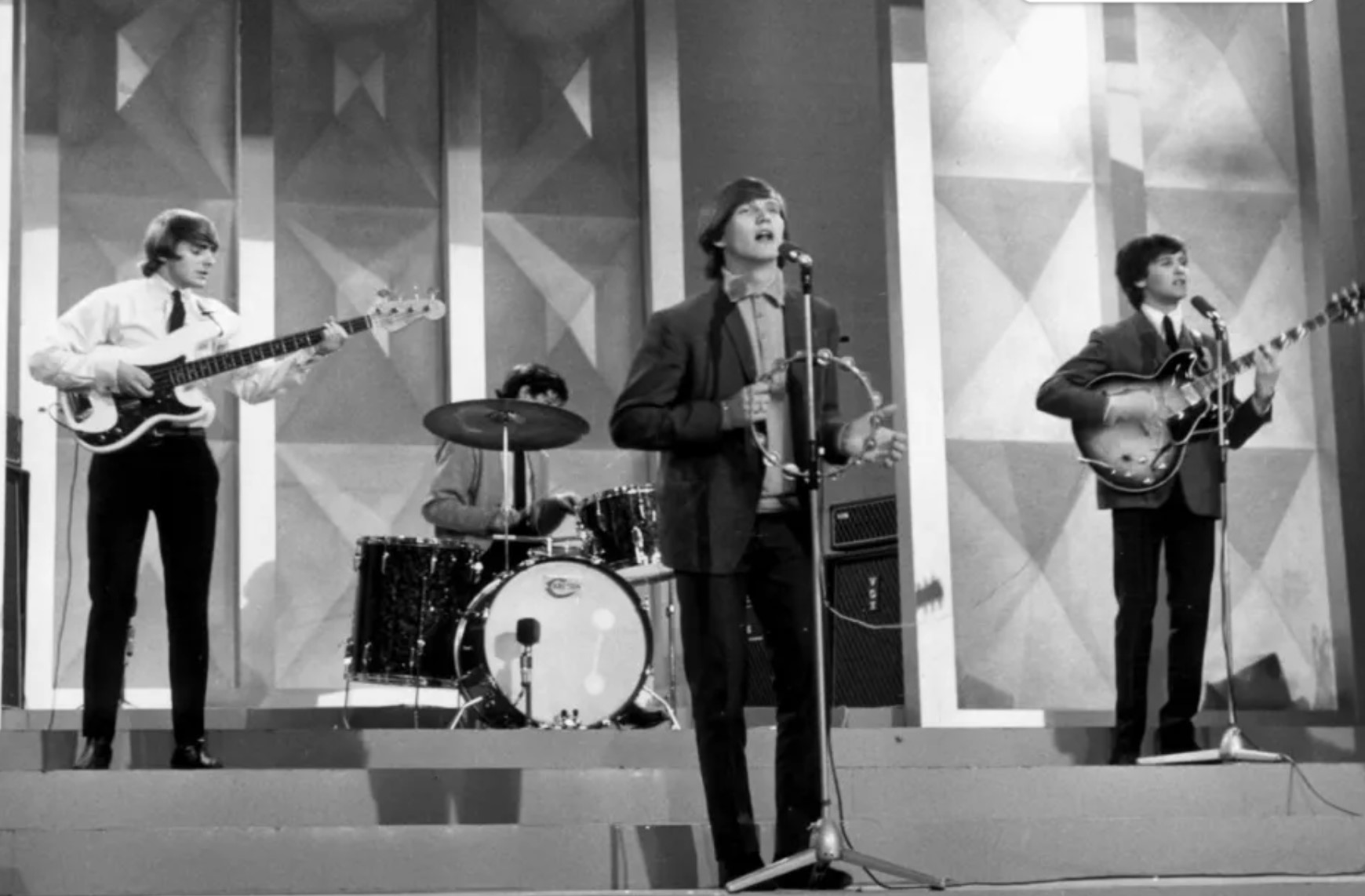 Wayne Fontana & The Mindbenders’ “The Game of Love” Brings British Beat ...